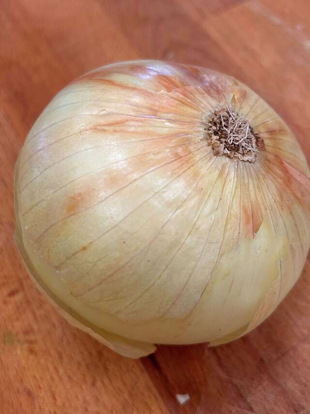 Common onion types explained: Flavors, uses and tips