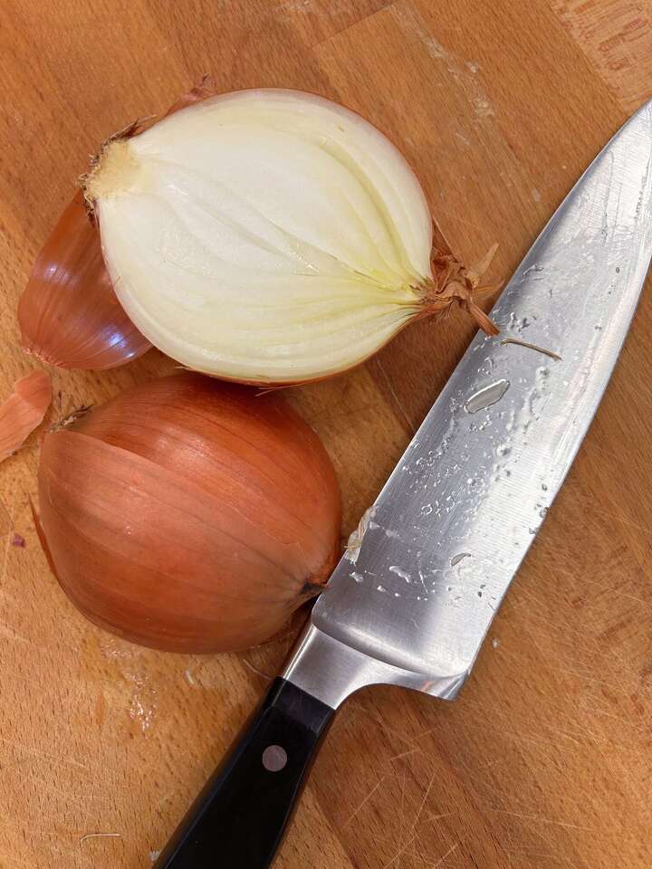 Common onion types explained: Flavors, uses and tips