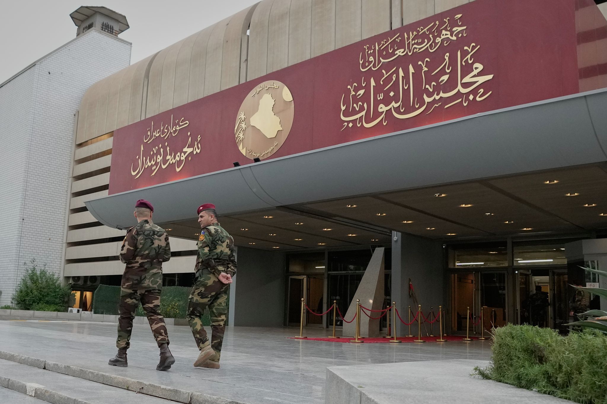 Iraq elects Kurdish politician Nizar Amidi as president amid war fallout