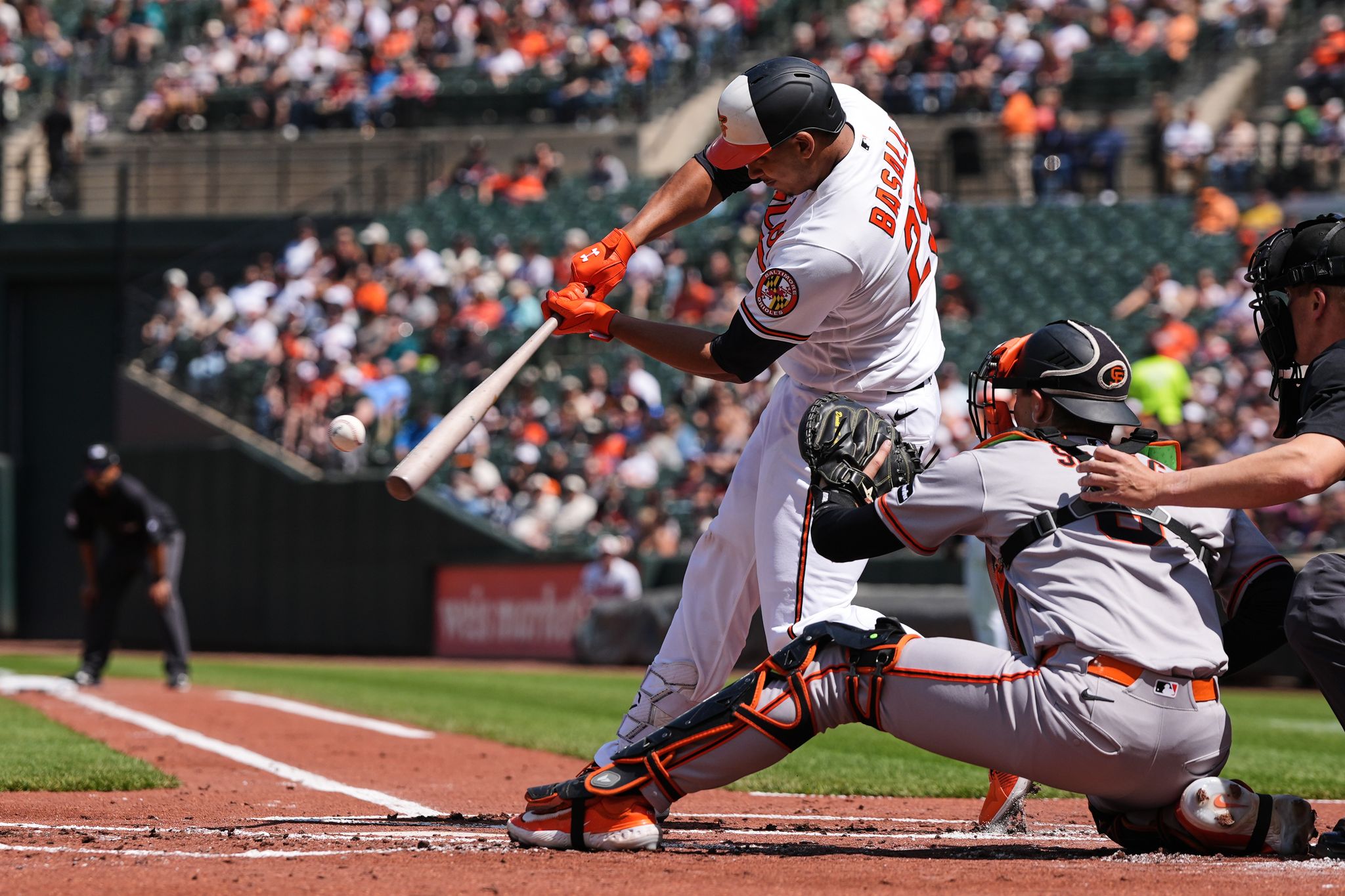 Basallo's homer, Alonso's 2 RBIs help Orioles defeat Giants 6-2