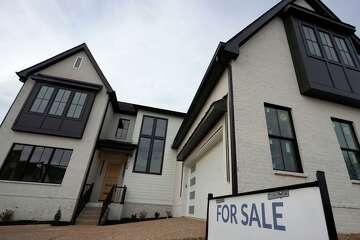 US long-term mortgage rate bounce back to levels seen 4 weeks ago