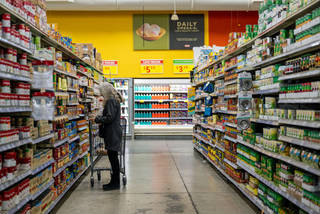 Report: H-E-B prices in Texas fall short to national rivals