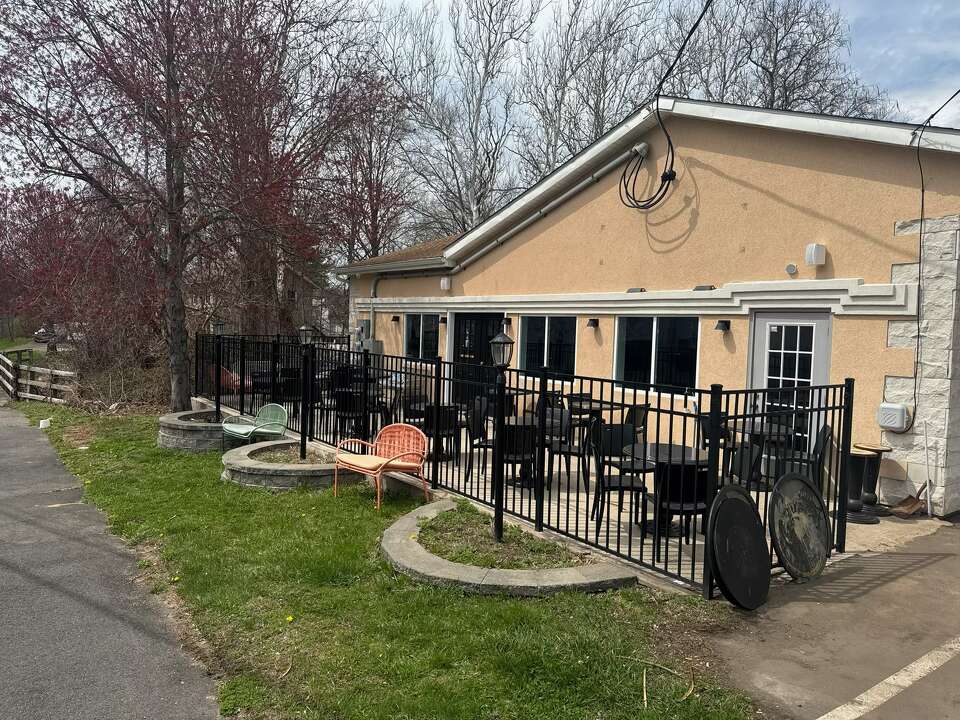 Red Fox owners open Middletown market, expand in CT