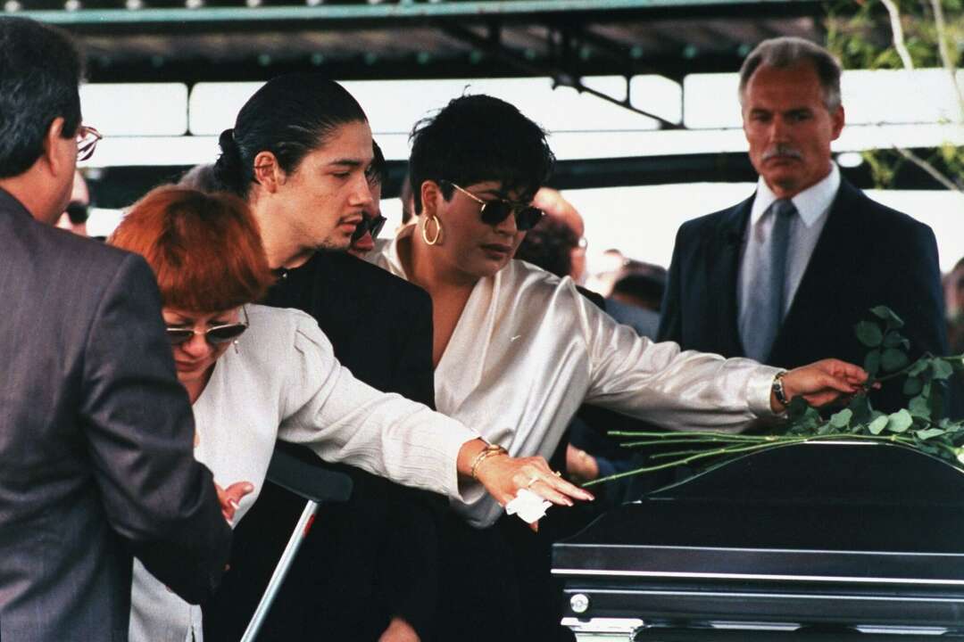 Selena facts: 5 things you may not know about the Tejano icon