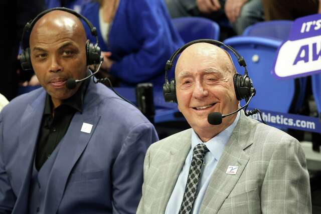 Famed ESPN college basketball voice Dick Vitale facing another battle ...