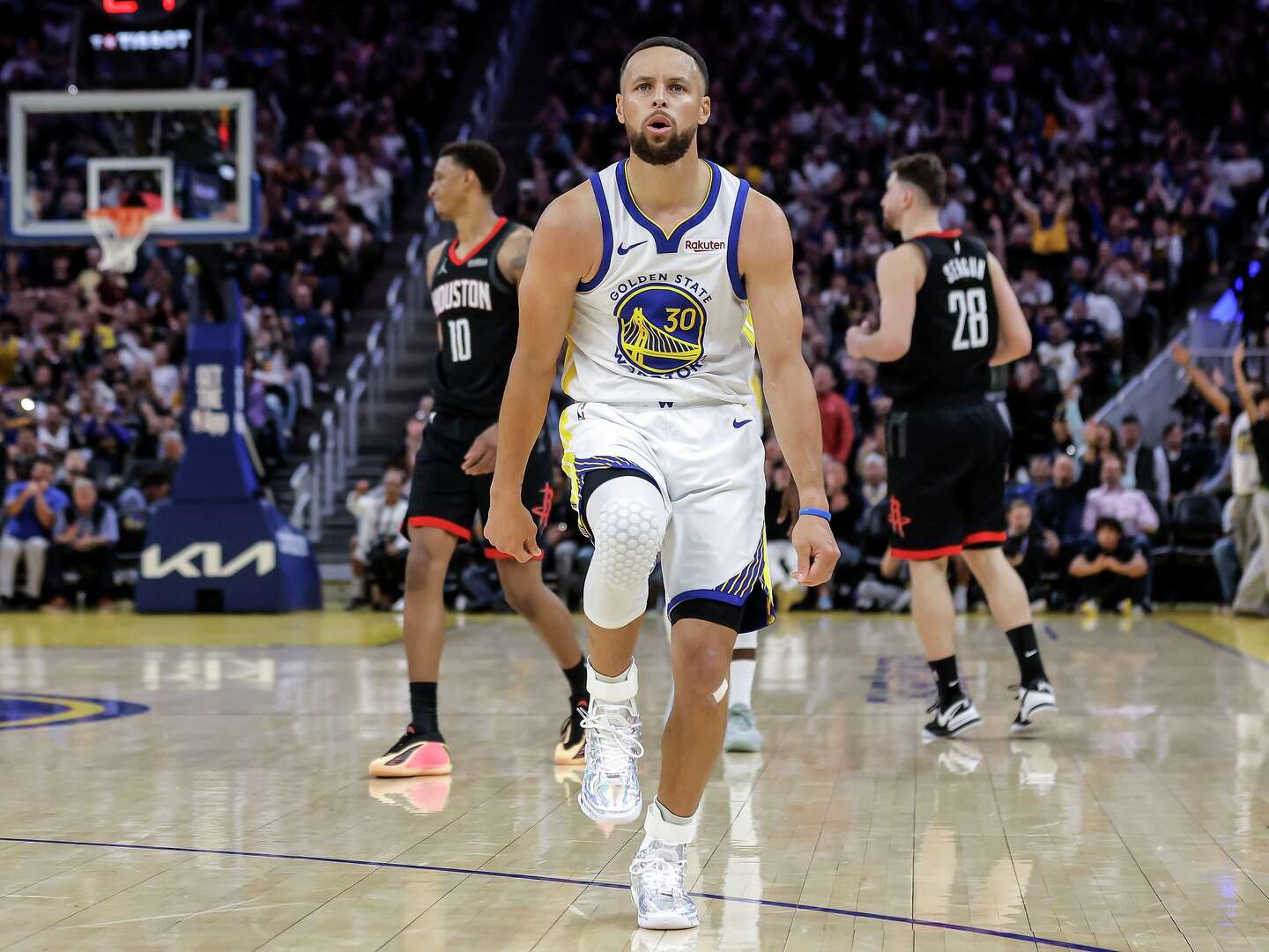Warriors’ Steph Curry back in postseason. Will it be his final whirl?
