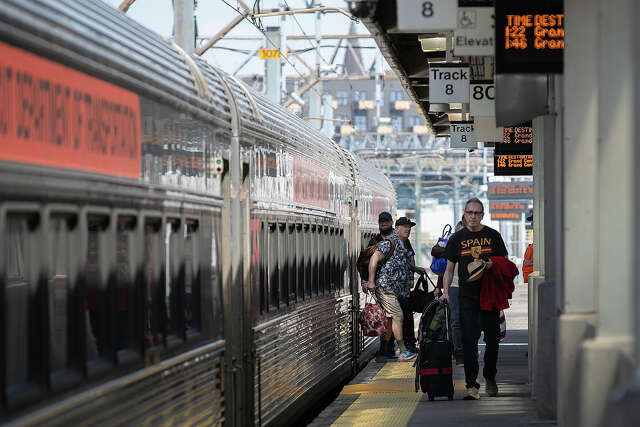 Metro-North, CTrail ticket rates to increase again for CT commuters