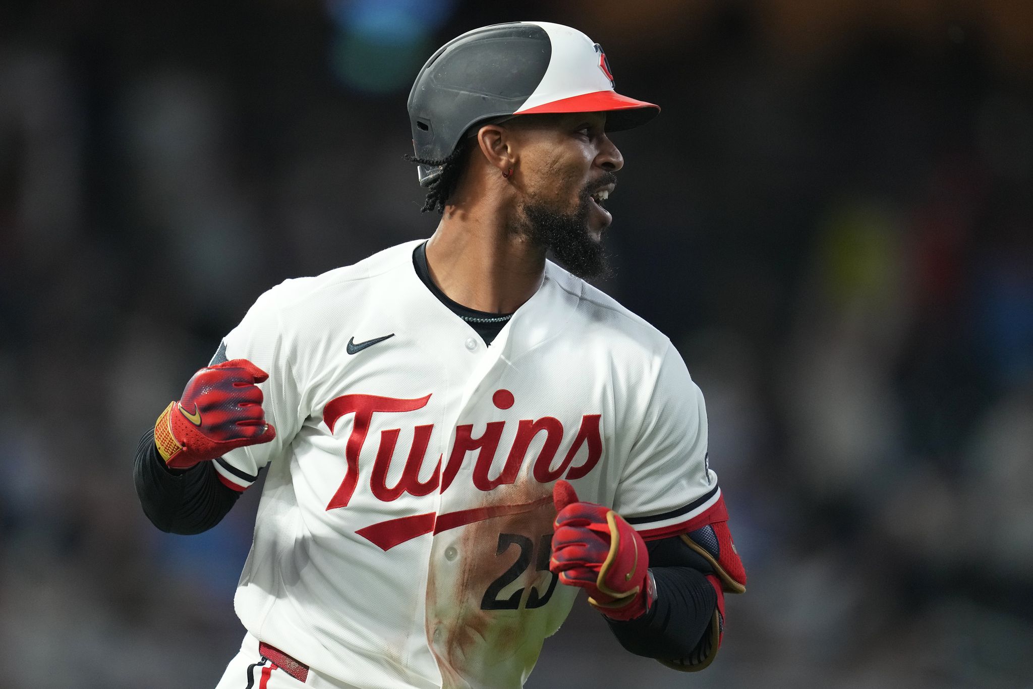 Byron Buxton pega 2 jonrones y Mick Abel poncha a 10 en triunfo de ...