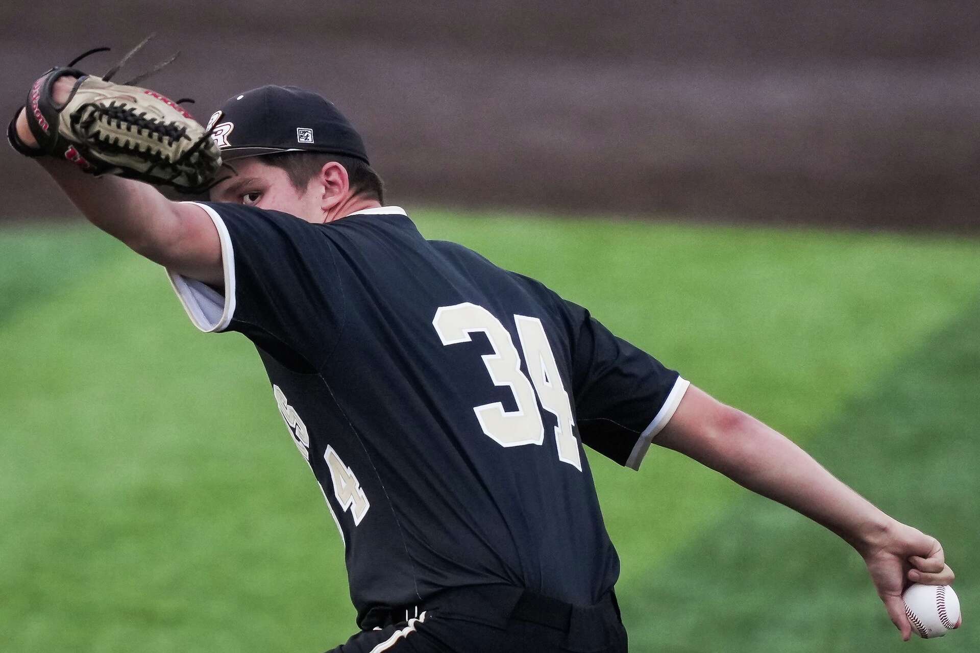 High school baseball: Rouse clinches District 25-5A title
