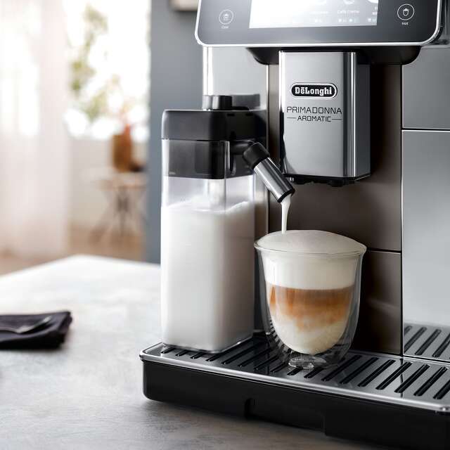 De’Longhi debuts new PrimaDonna Aromatic smart espresso machine