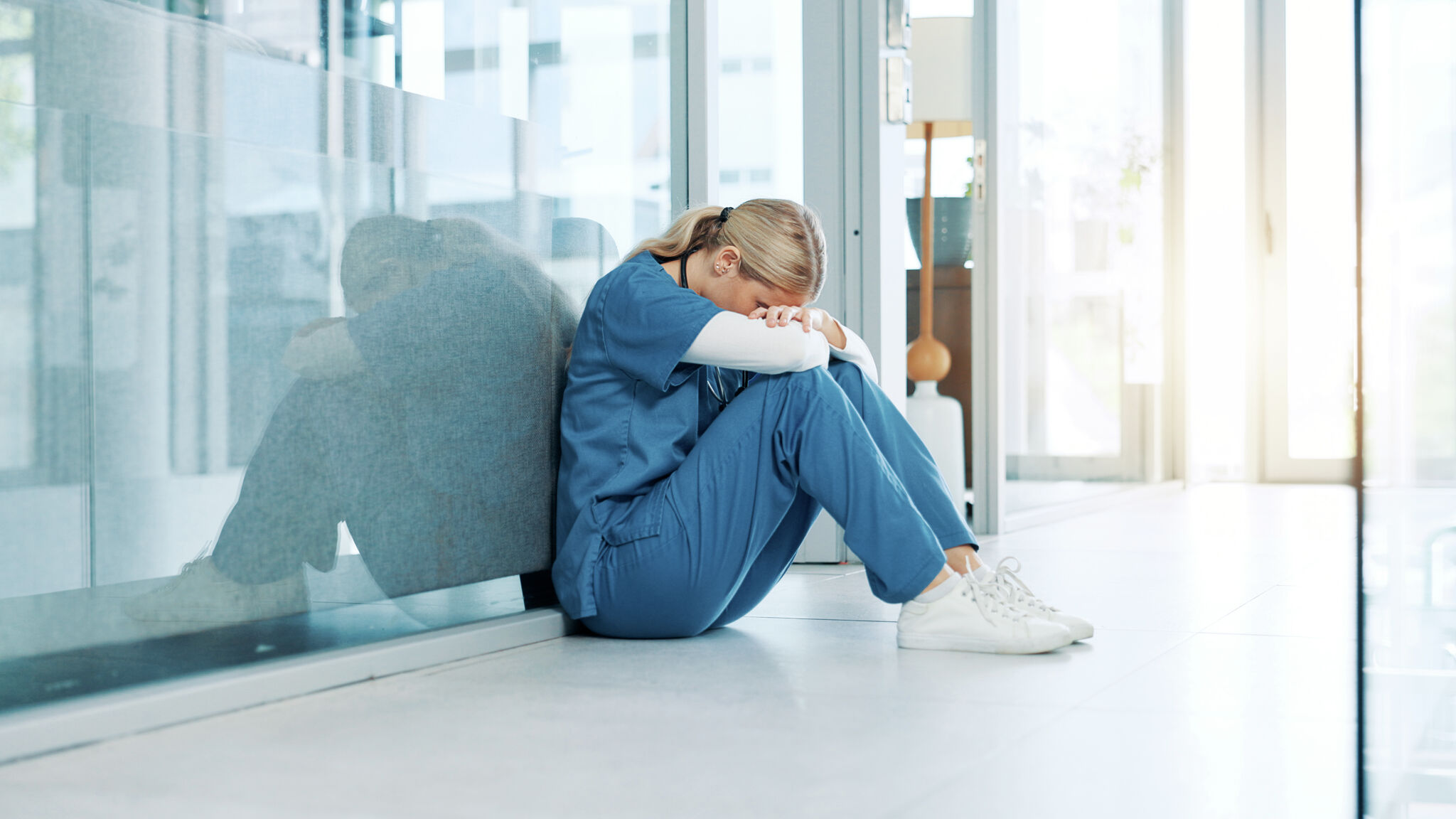 Michigan nurse overtime bills advance in Senate