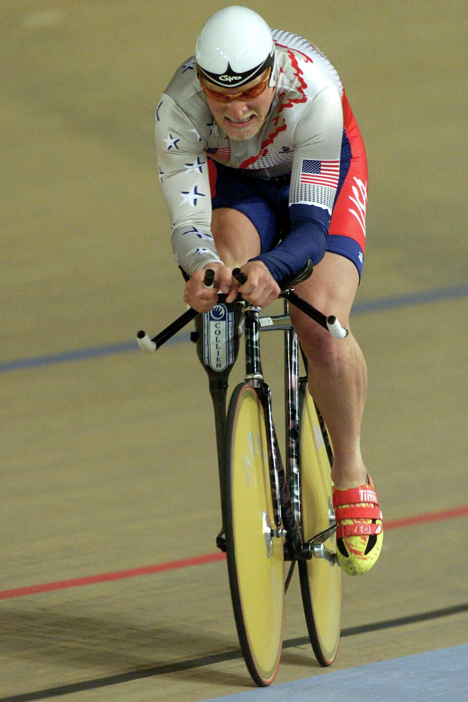 Texas Olympic cyclist dead after vehicle crash while cycling