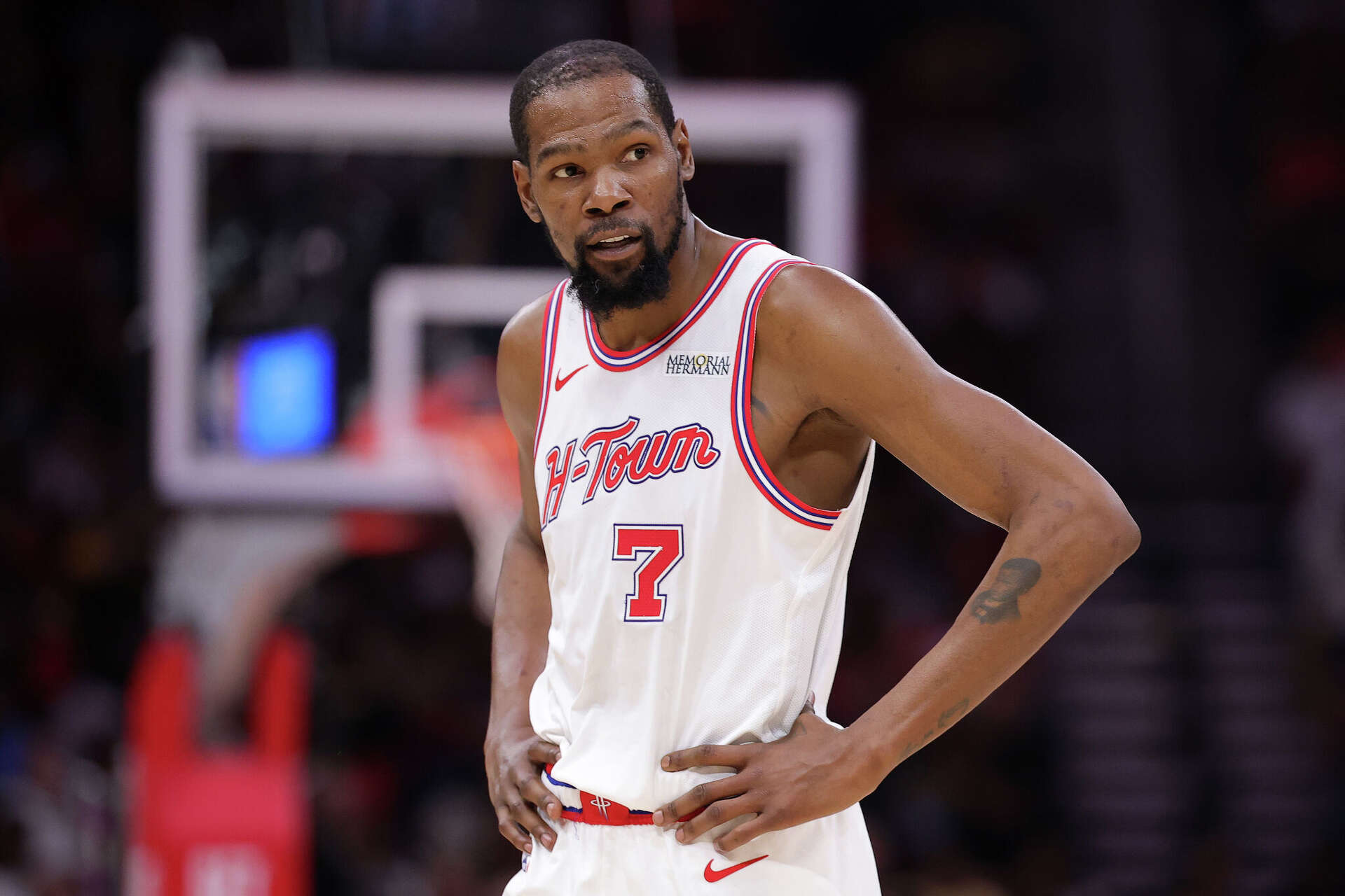 Kevin Durant (knee) out for Game 1 of NBA playoffs