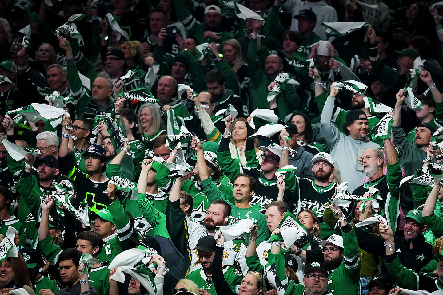 Stars-Wild playoff central: Results, top stories and more