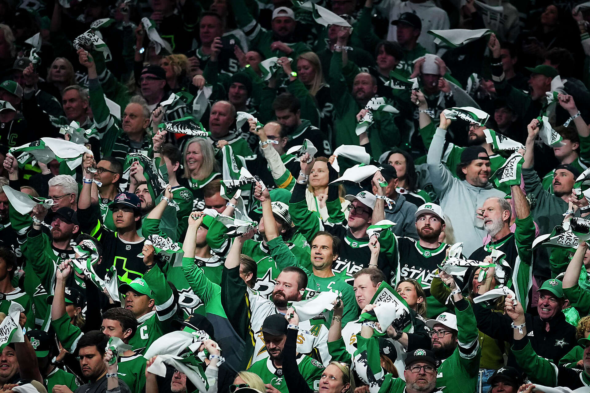 Stars-Wild playoff central: Results, top stories and more