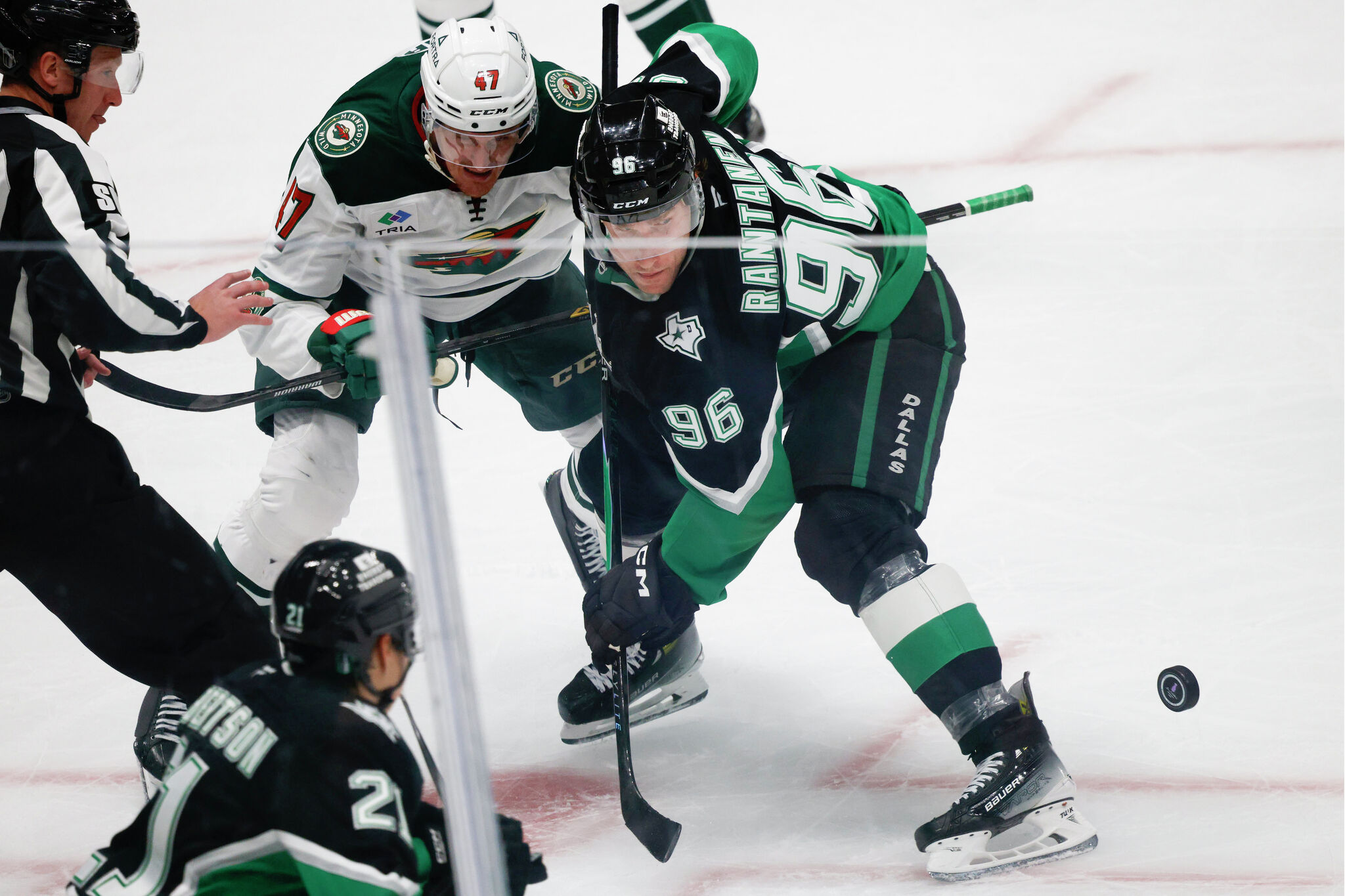 To bounce back vs. Wild, Stars need their Moose to shake loose