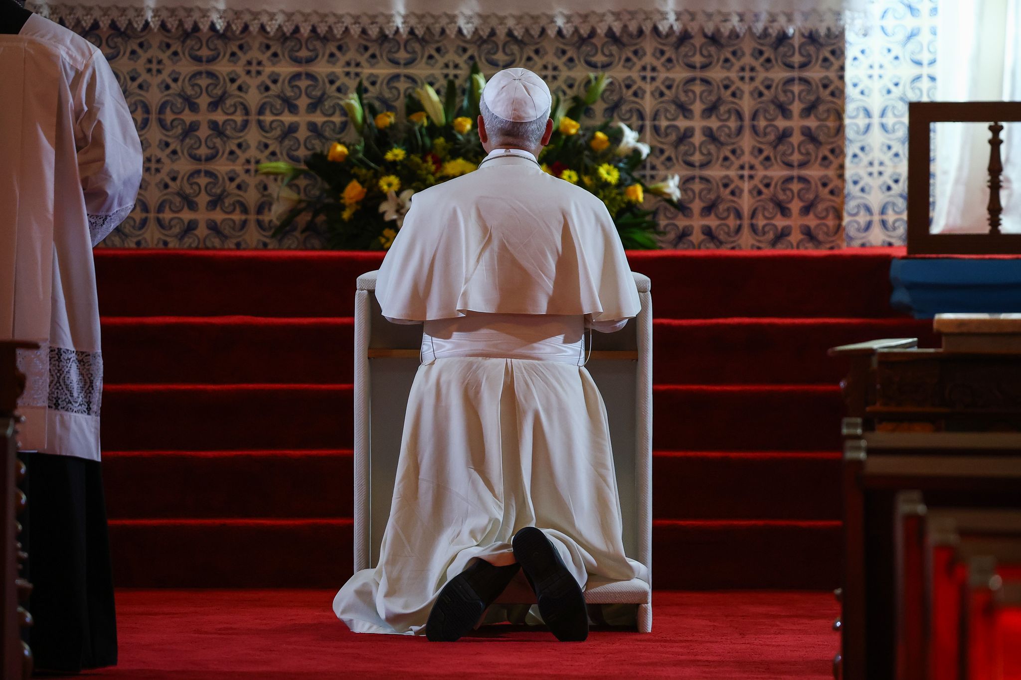 Pope prays at Catholic shrine in Angola that was a center of African ...