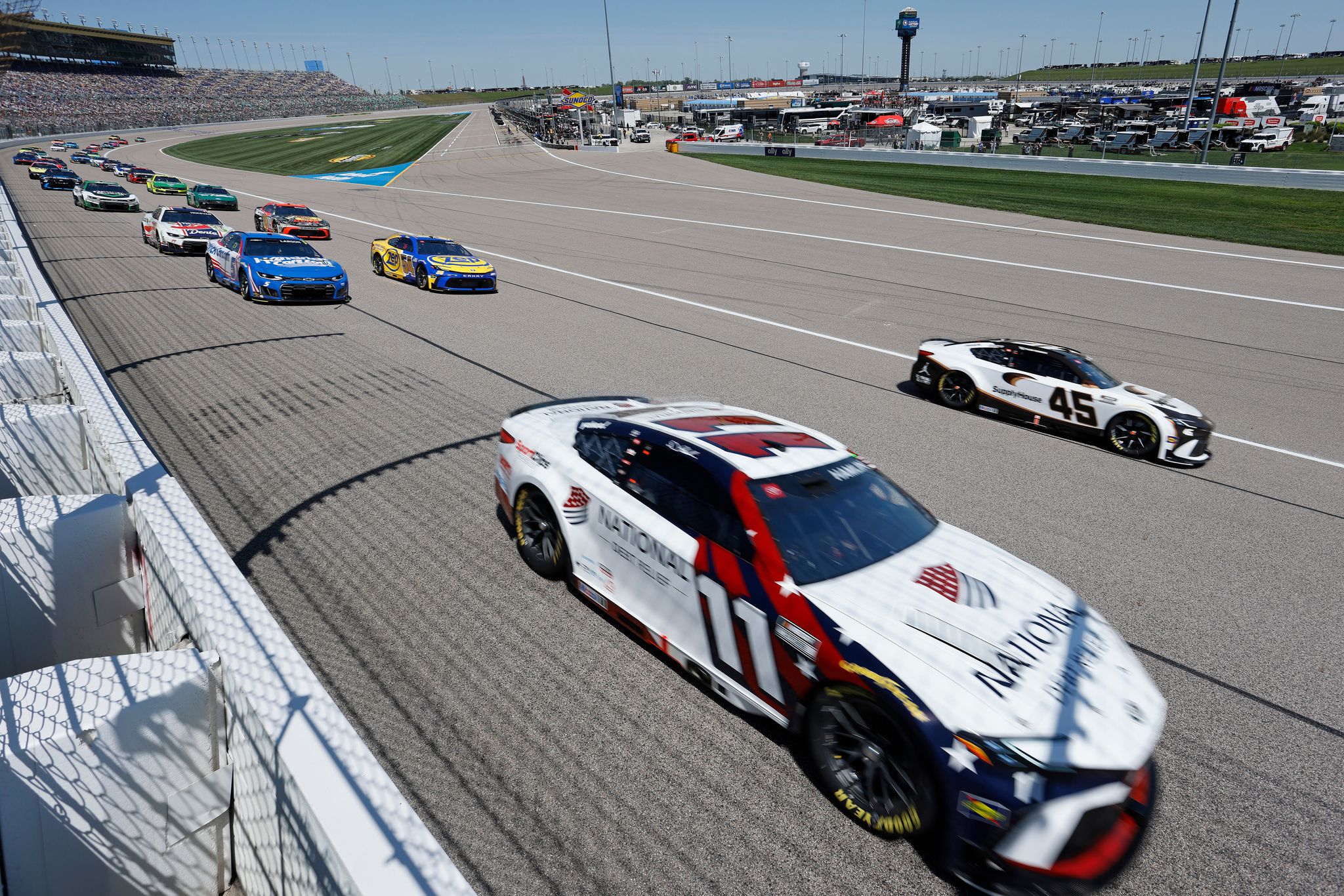 Tyler Reddick passes Kyle Larson on the final lap of OT to win NASCAR ...