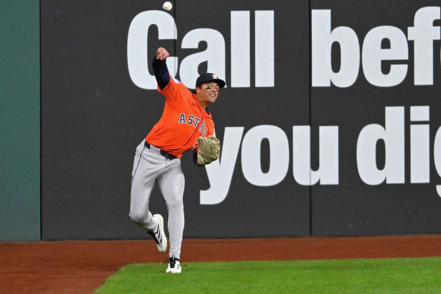 Houston Astros: How Dustin Harris is helping depleted outfield