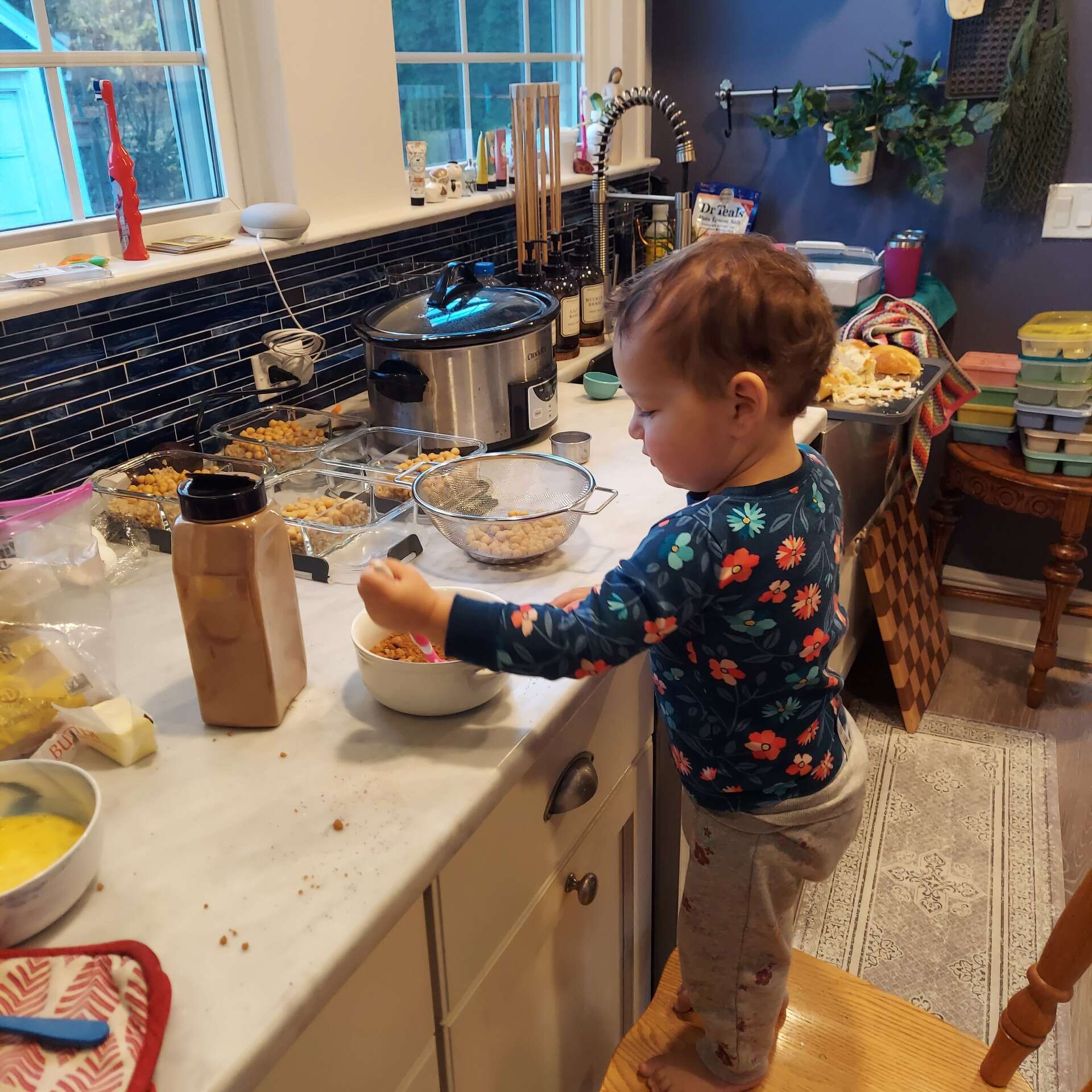 Parents can model healthy habits to help kids thrive