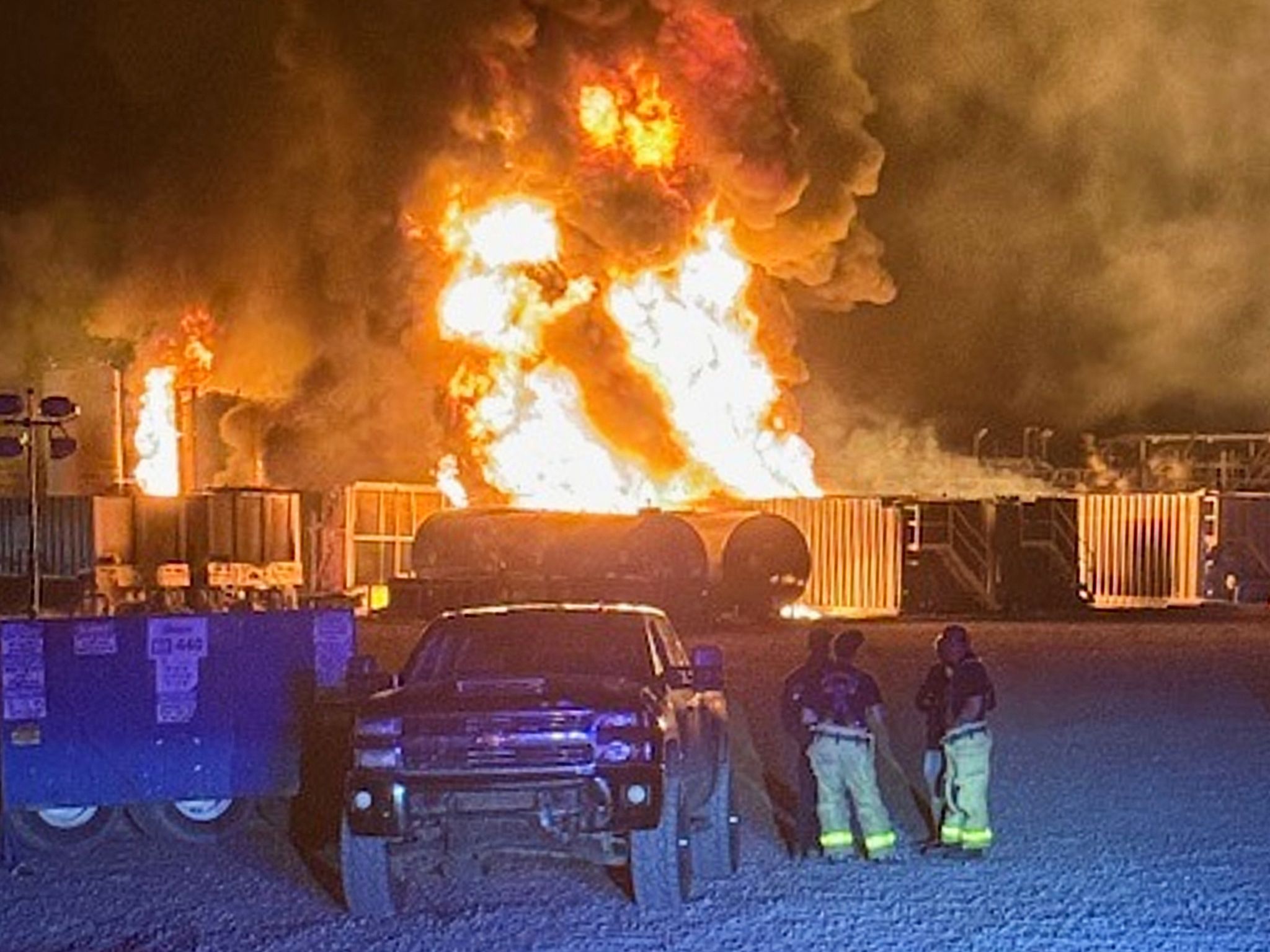 A well site explosion triggers a large fire and evacuations in Texas ...