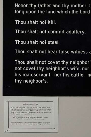Texas can require public schools to display Ten Commandments in ...