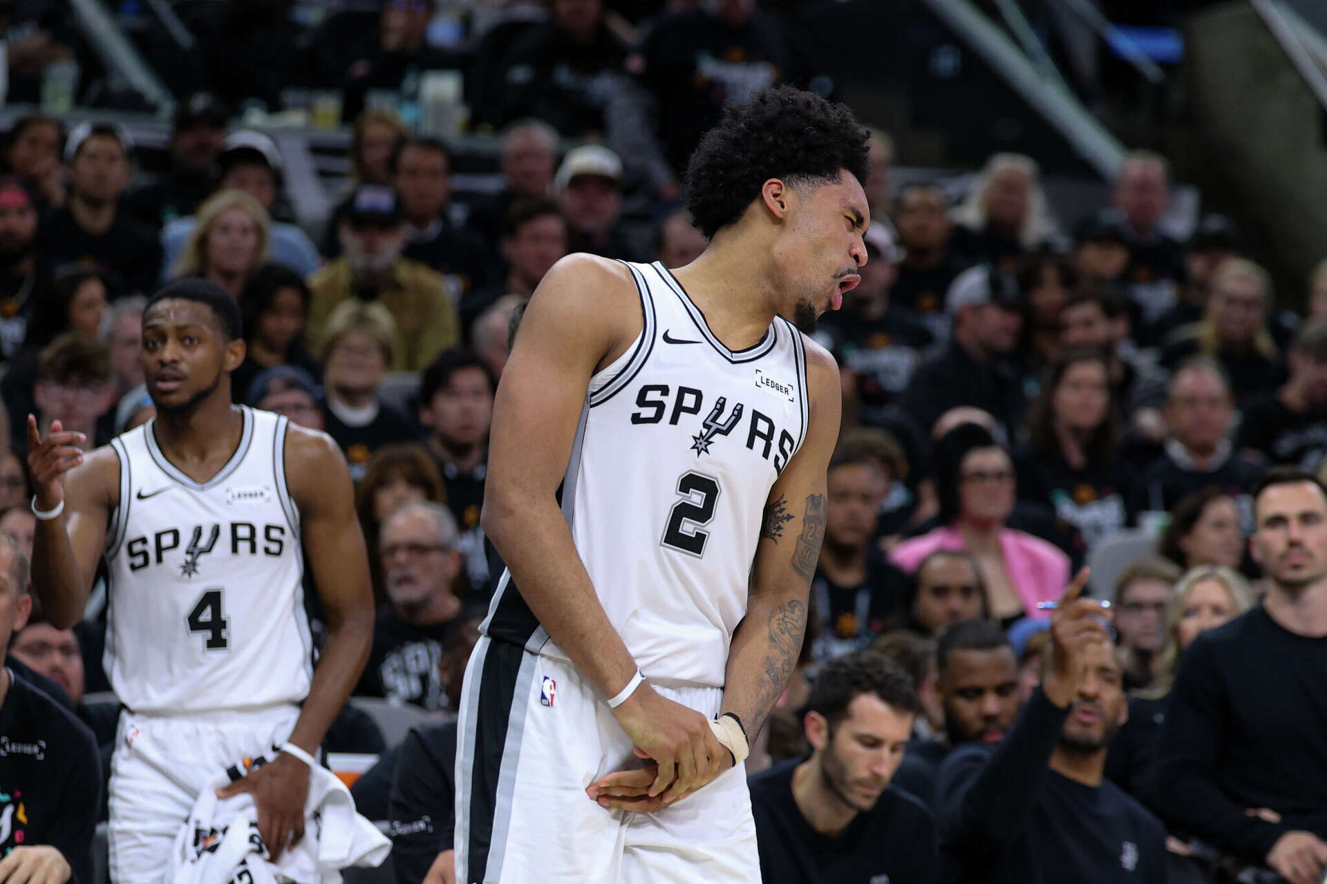 Spurs' Dylan Harper, Harrison Barnes expect to play in Game 3
