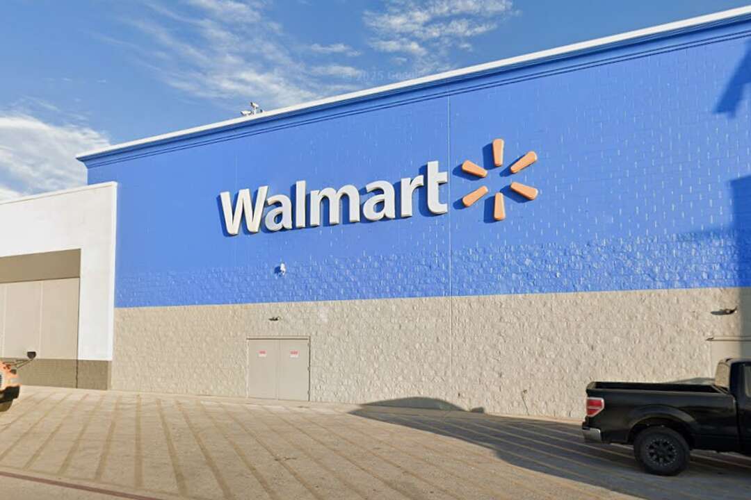 All clear after bomb threat evacuates Uvalde Walmart