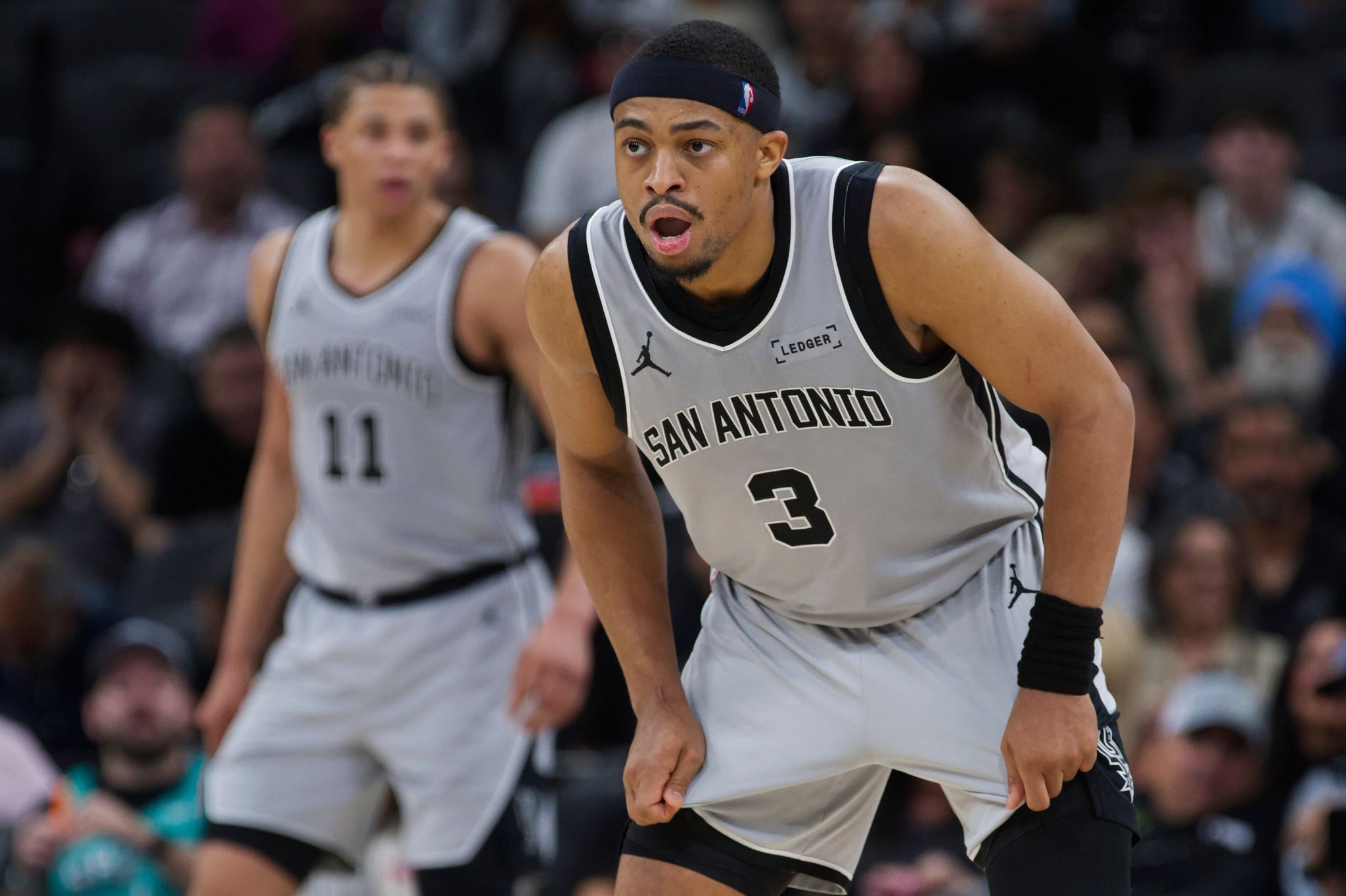 Spurs' Keldon Johnson honored as NBA's Sixth Man of the Year, topping ...