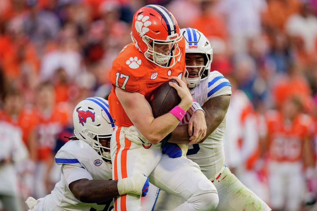 Here are 17 football players to watch next season in the ACC