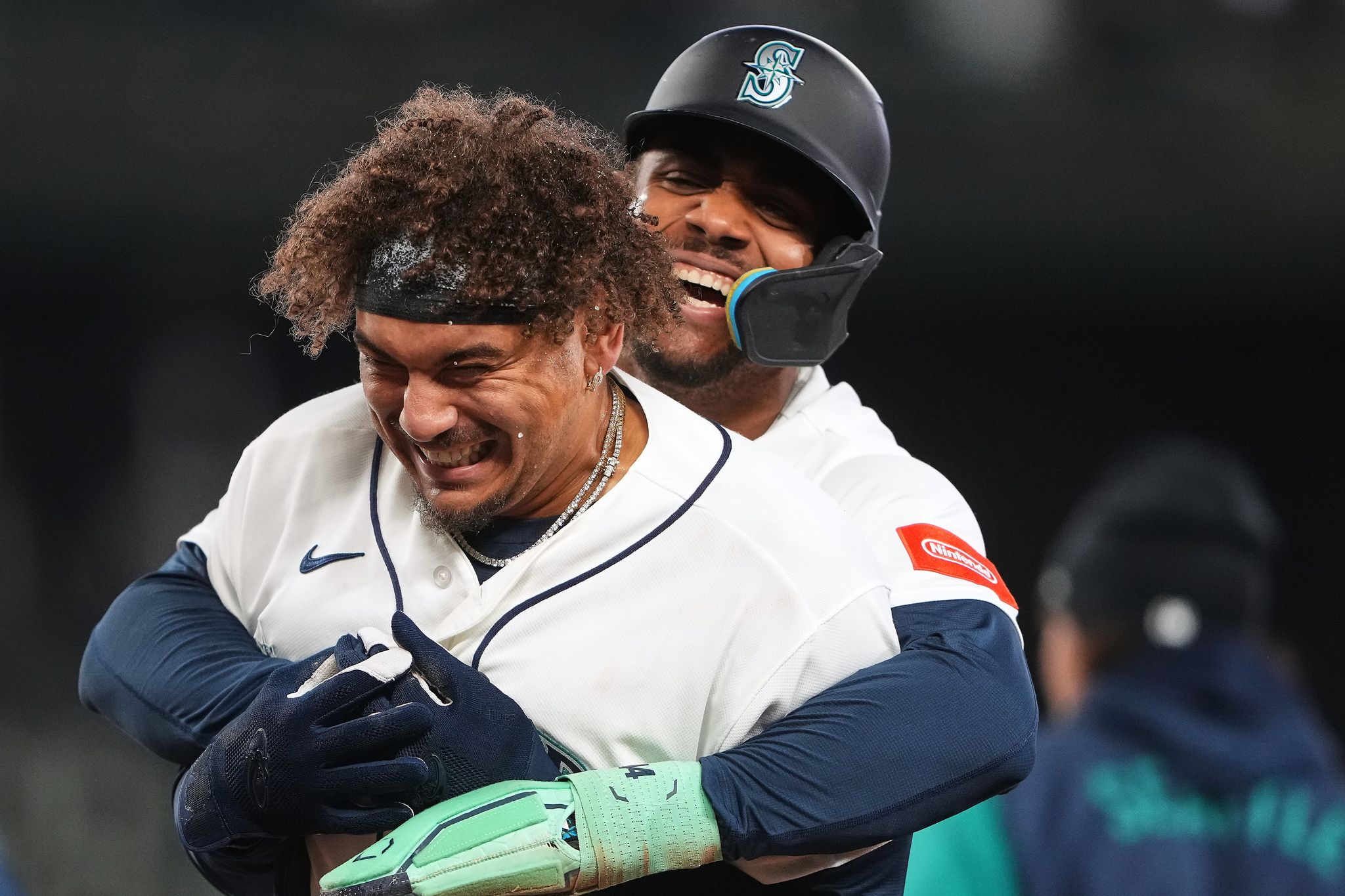 Josh Naylor hits walk-off single and Cal Raleigh homers as Mariners ...