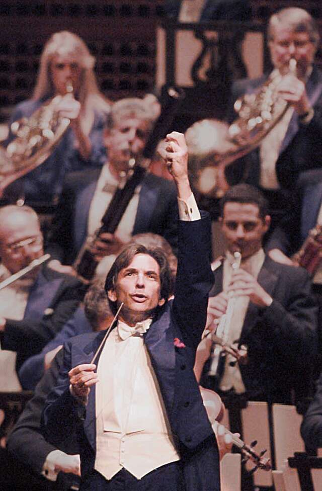 Michael Tilson Thomas, San Francisco Symphony icon, dies at 81
