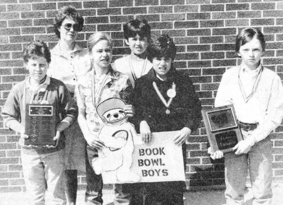 Onekama Elementary School team places first in Book Bowl