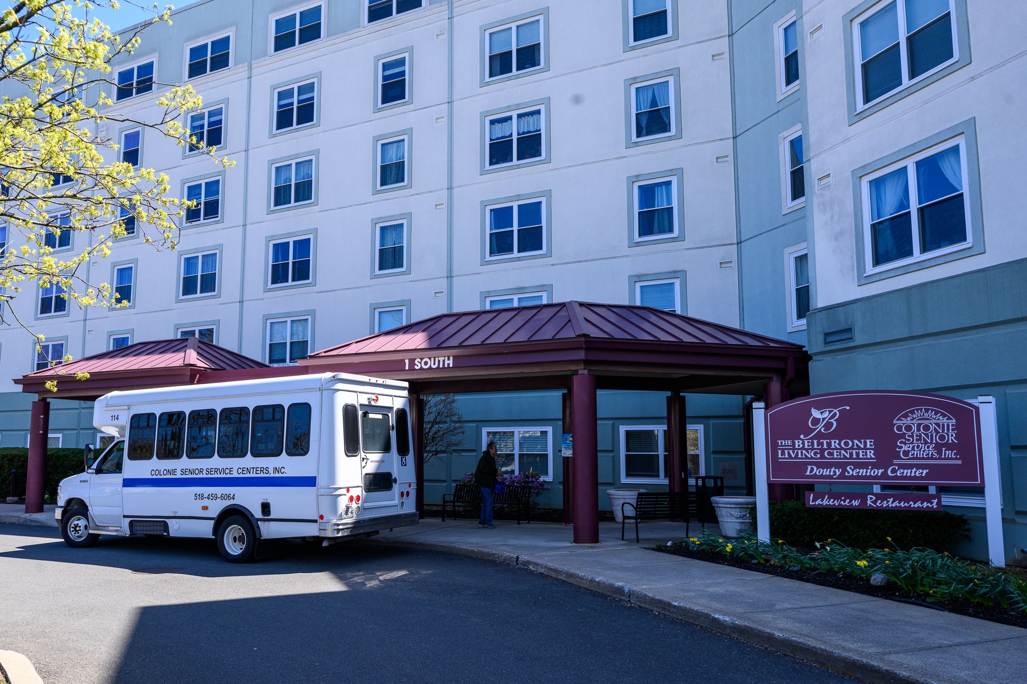 Colonie leaders assailed over cut to senior transportation service