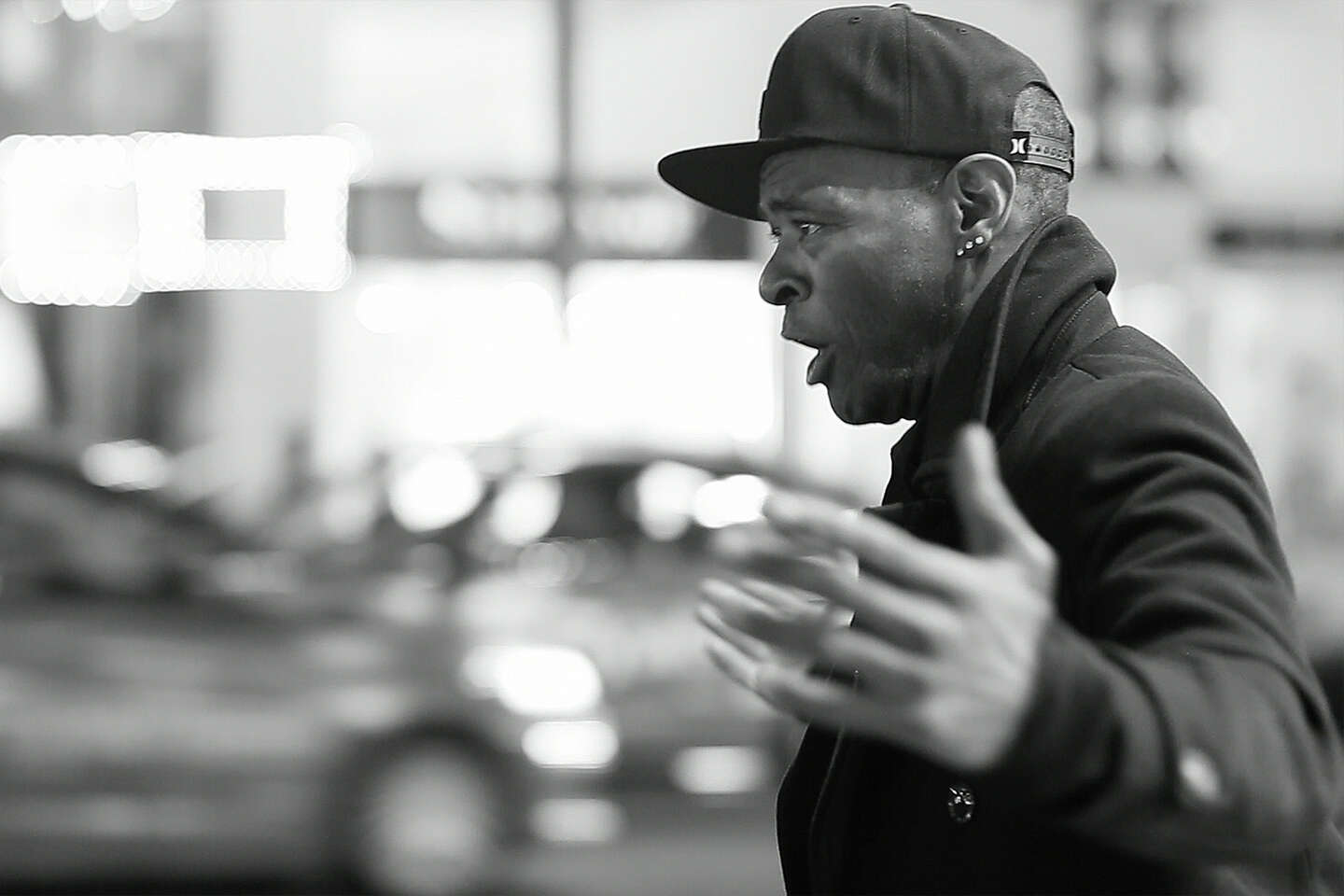 He was a star singer. Then he ended up on San Francisco's streets.