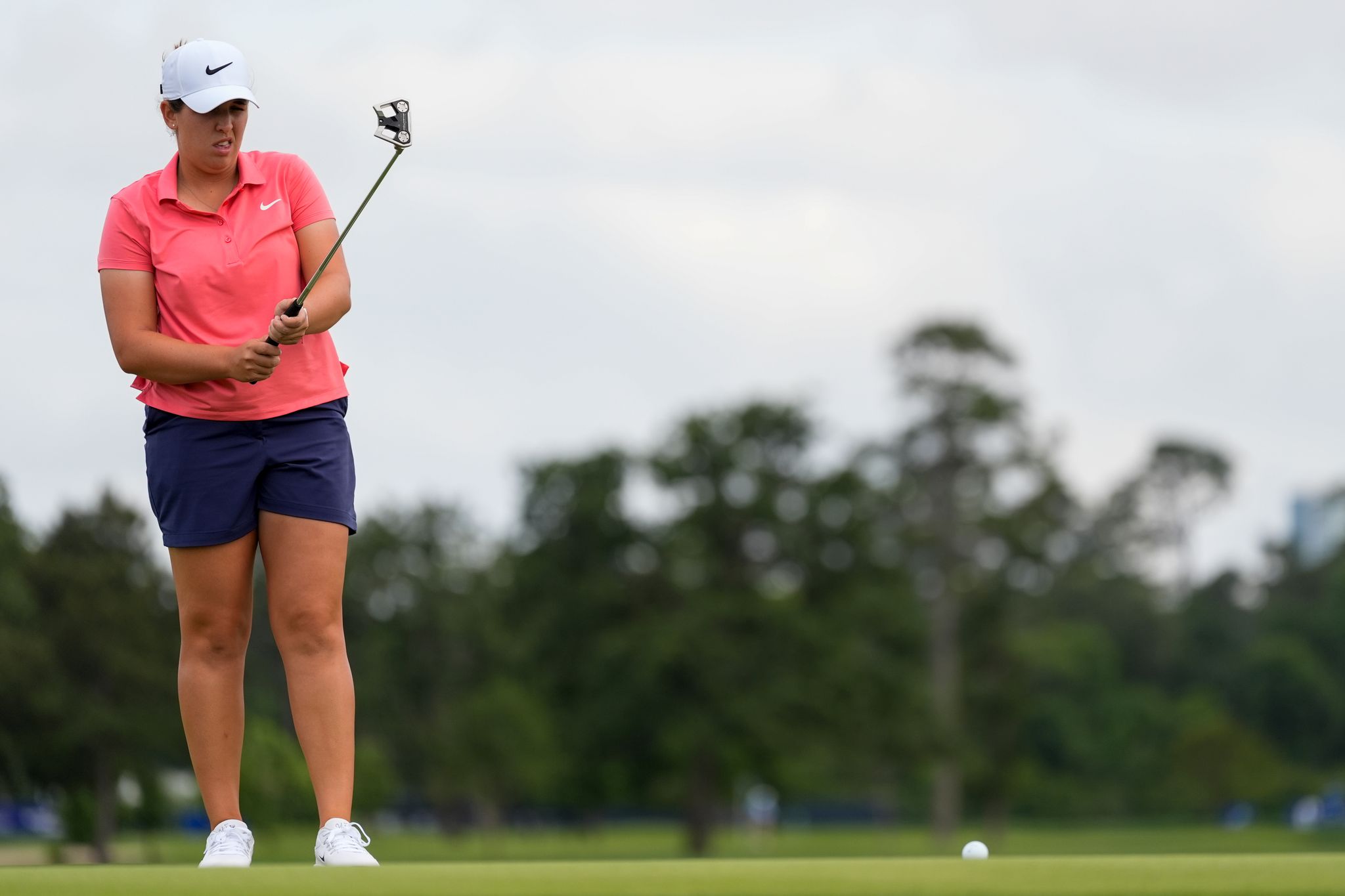 Nelly Korda off to a fast start with a 65 to lead by 2 in The Chevron ...
