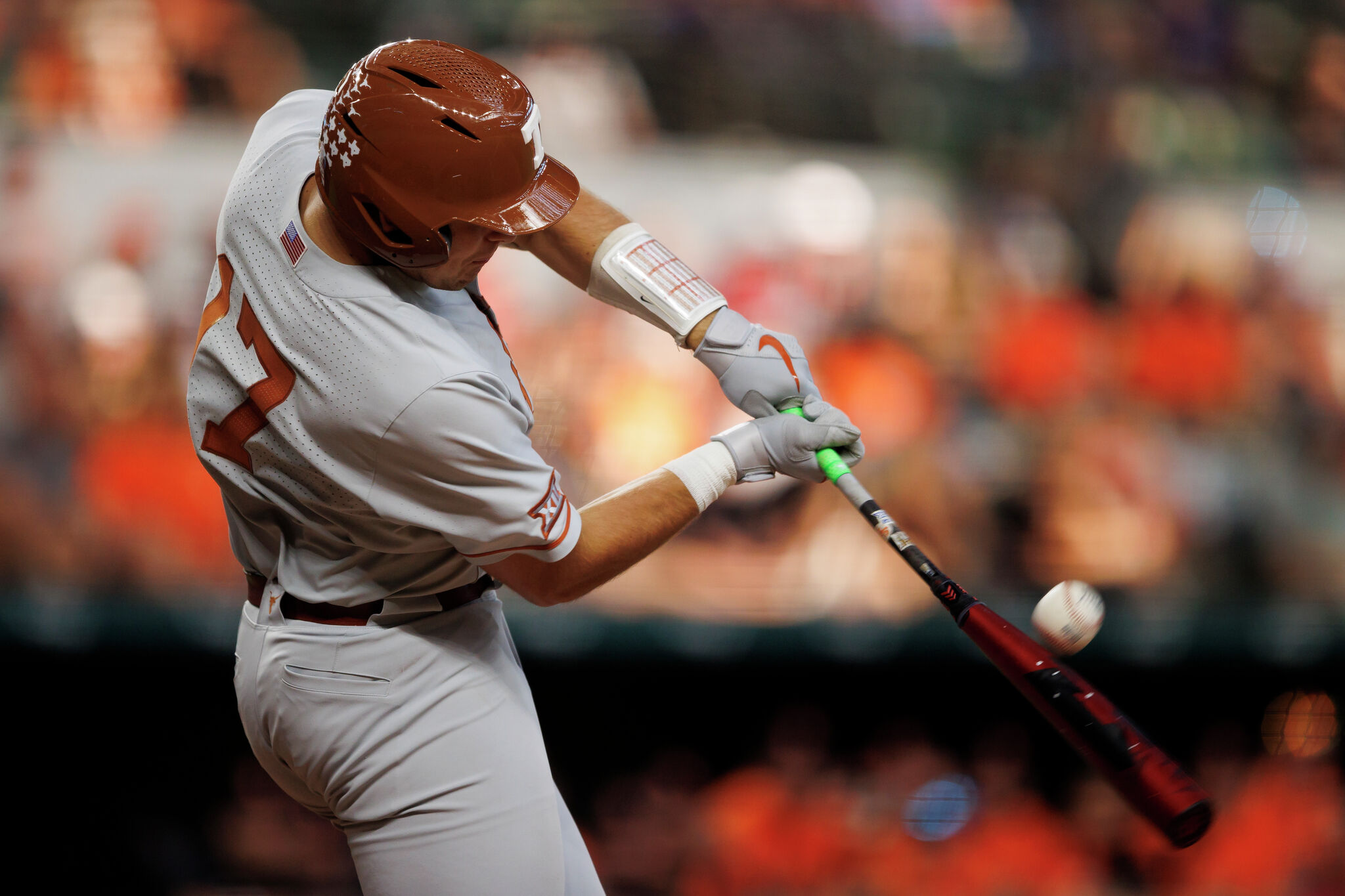 Ivan Melendez released: D'backs cut ex-Texas star 'Hispanic Titanic'