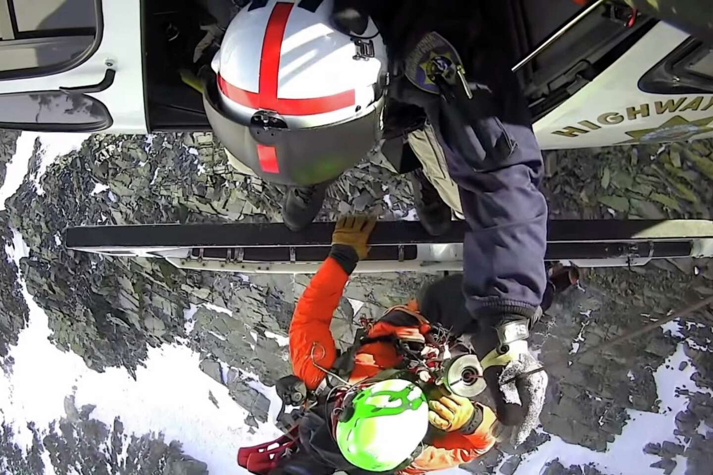 California climber survived a 500-ft fall, forcing dramatic air rescue