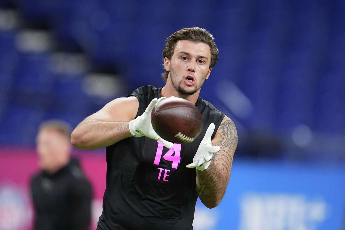 Why the Houston Texans took Marlin Klein in second round.