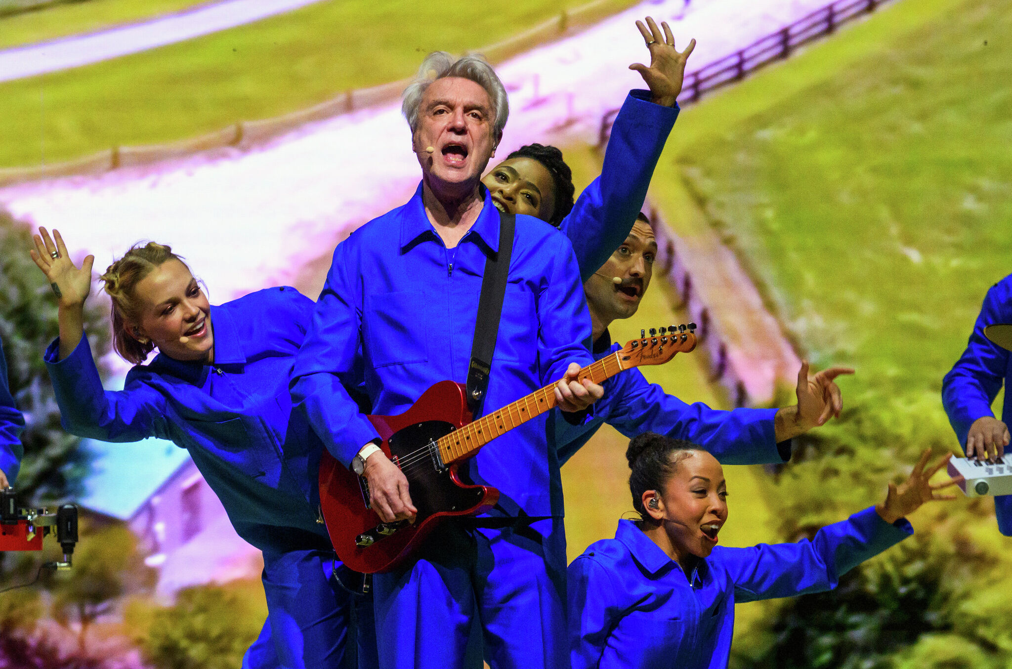 David Byrne burns down the house with artfully designed Sugar Land sho