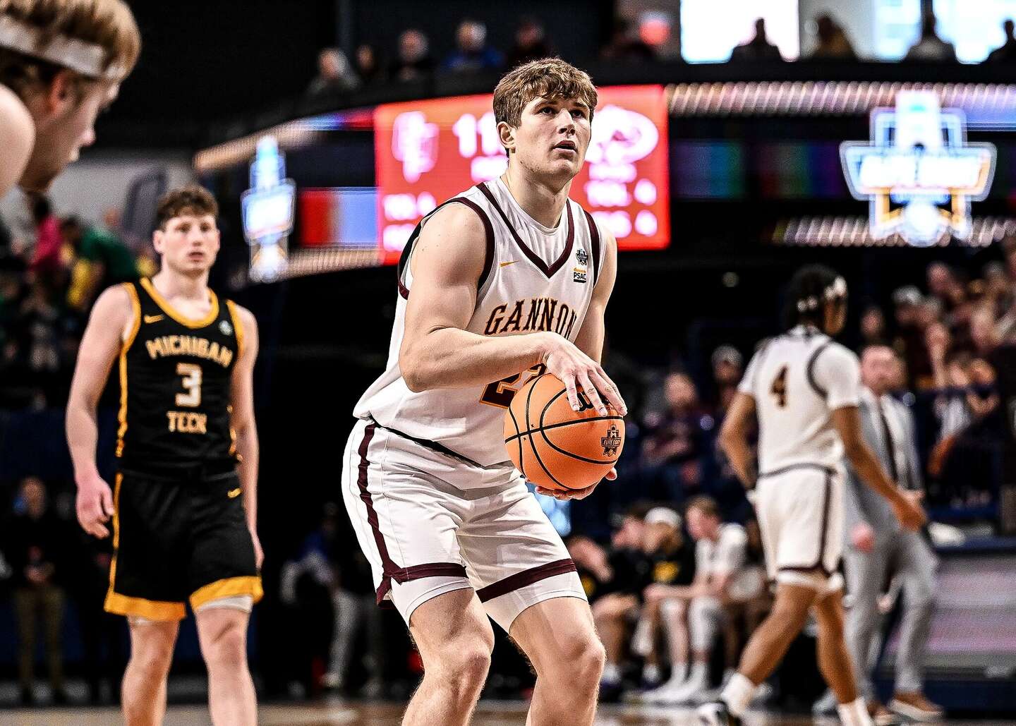 Division 2 national champion Pace Prosser commits to Siena basketball