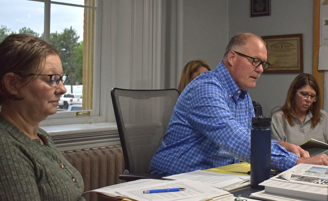 Pirates center fielder Oneil Cruz is late scratch against Cardinals ...