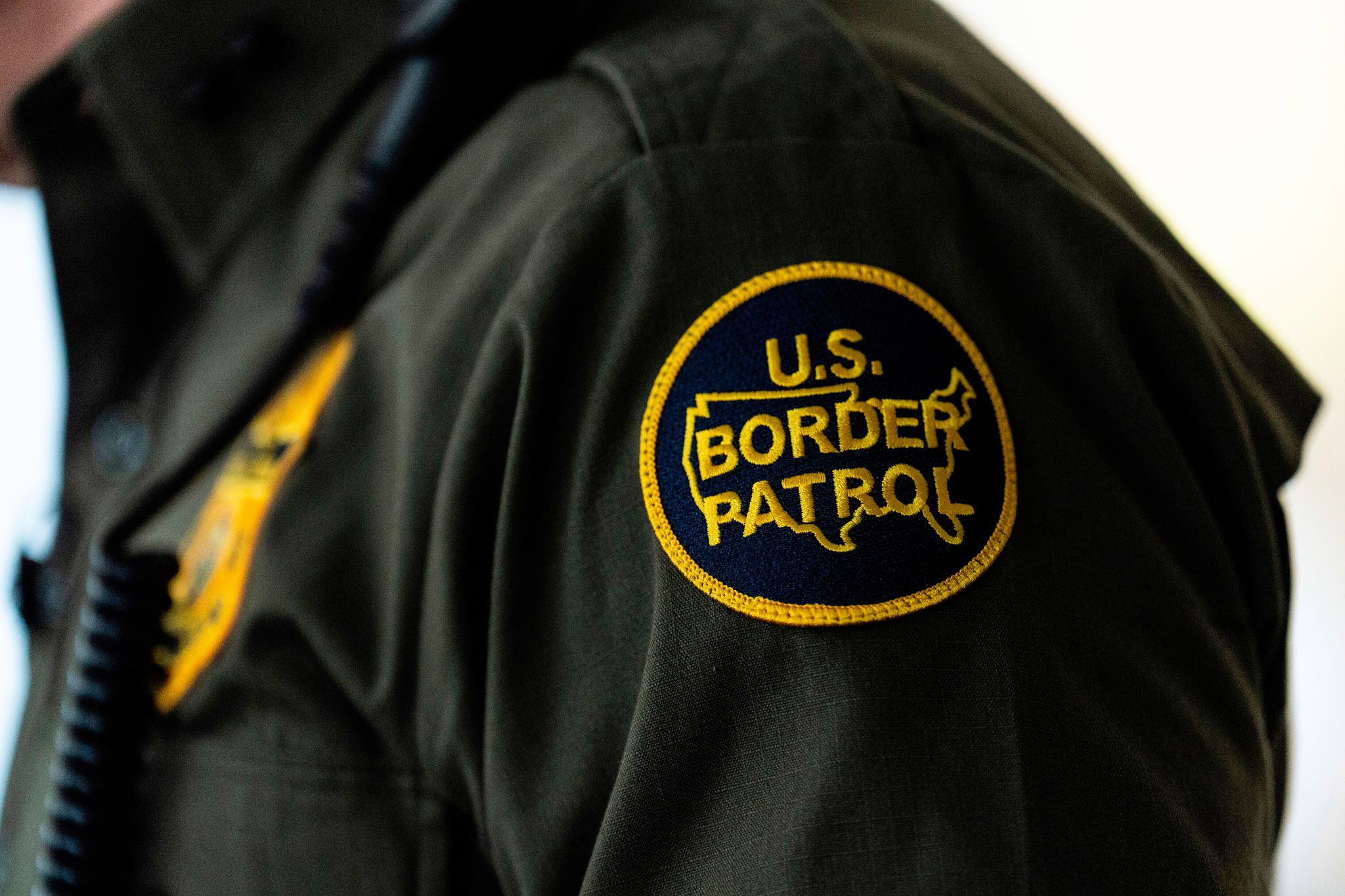 Mexican man pleads guilty to impersonating Border Patrol agent to ...