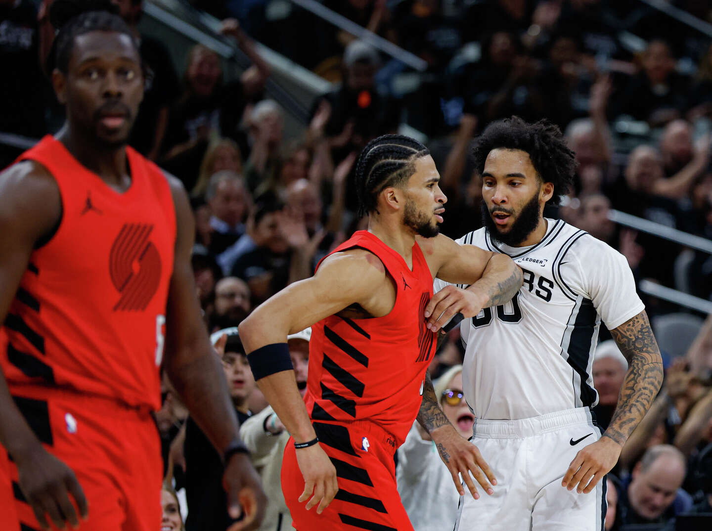 How Julian Champagnie's fast start got the Spurs rolling in Game 5