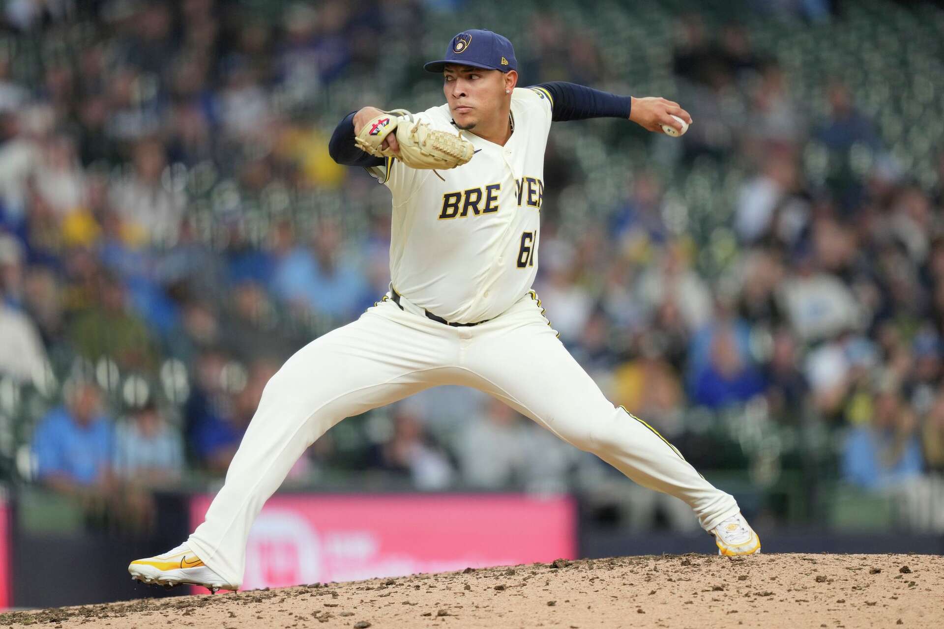Brewers reliever Angel Zerpa to have season-ending elbow surgery