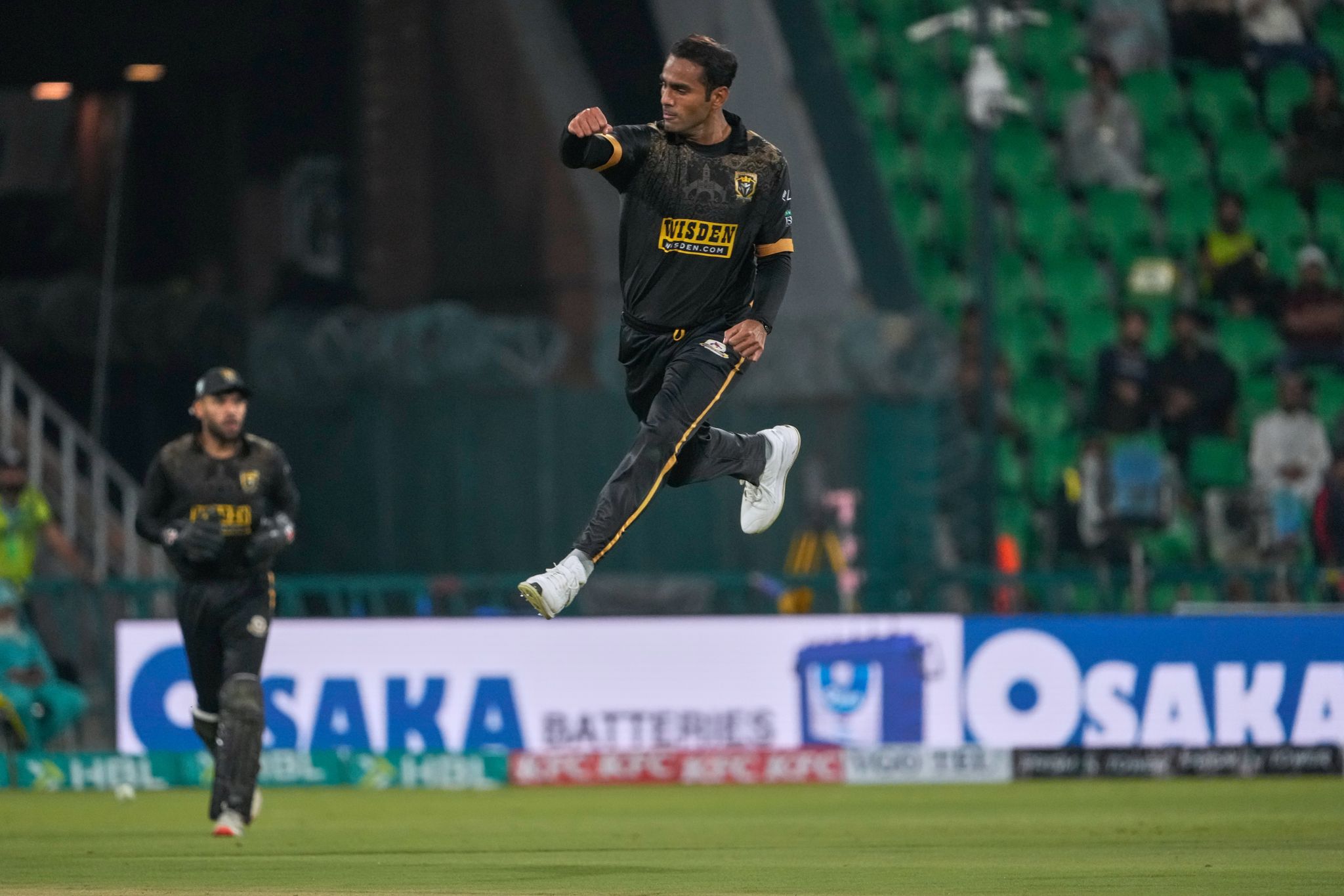 Hyderabad eliminates Multan from PSL playoffs as fans gradually return ...