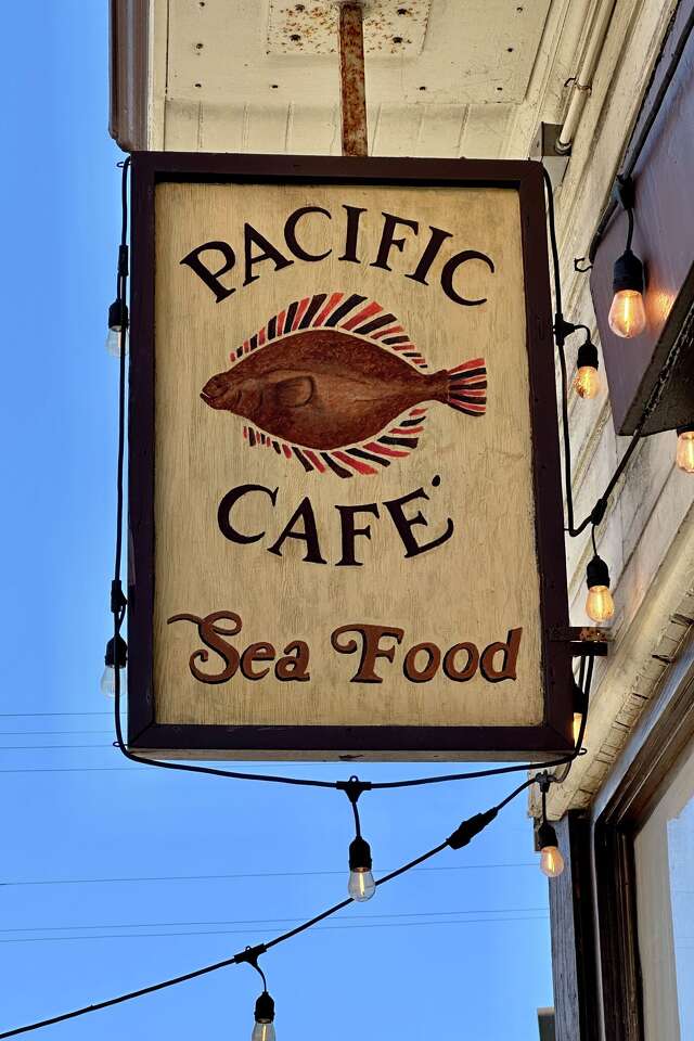 Pacific Café, 50-year-old Outer Richmond restaurant, may close