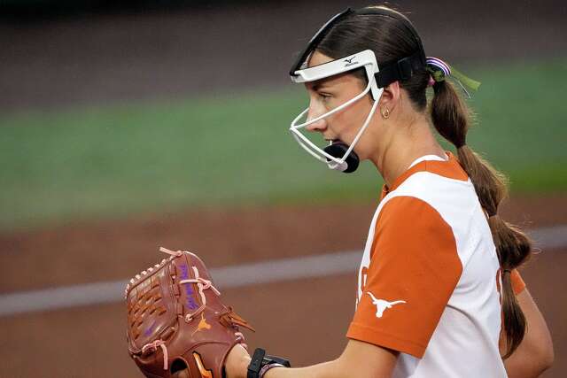 Texas softball vs Ole Miss game score: Replay as UT beats Rebels