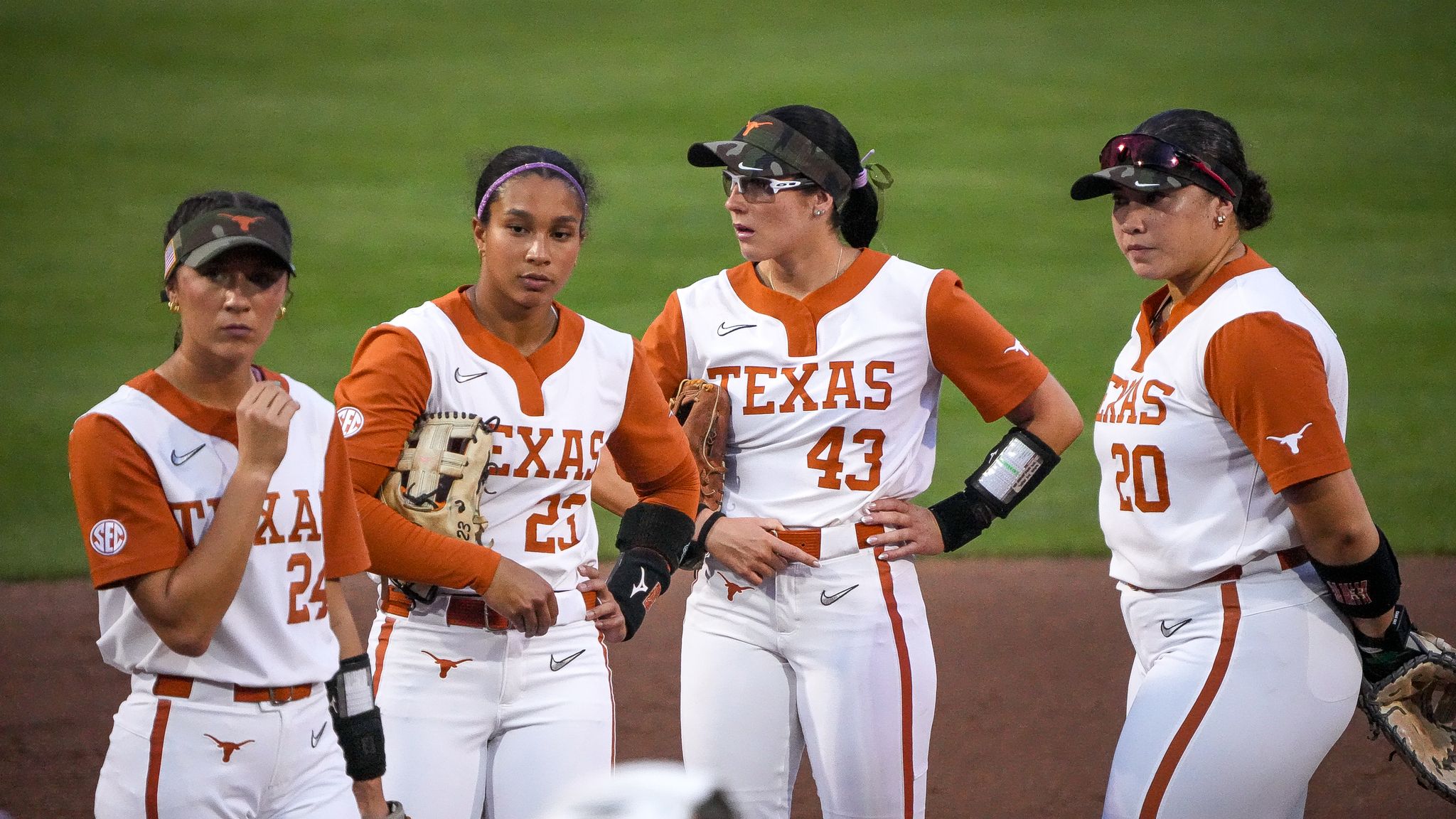 How to watch Texas vs Georgia at SEC softball tournament