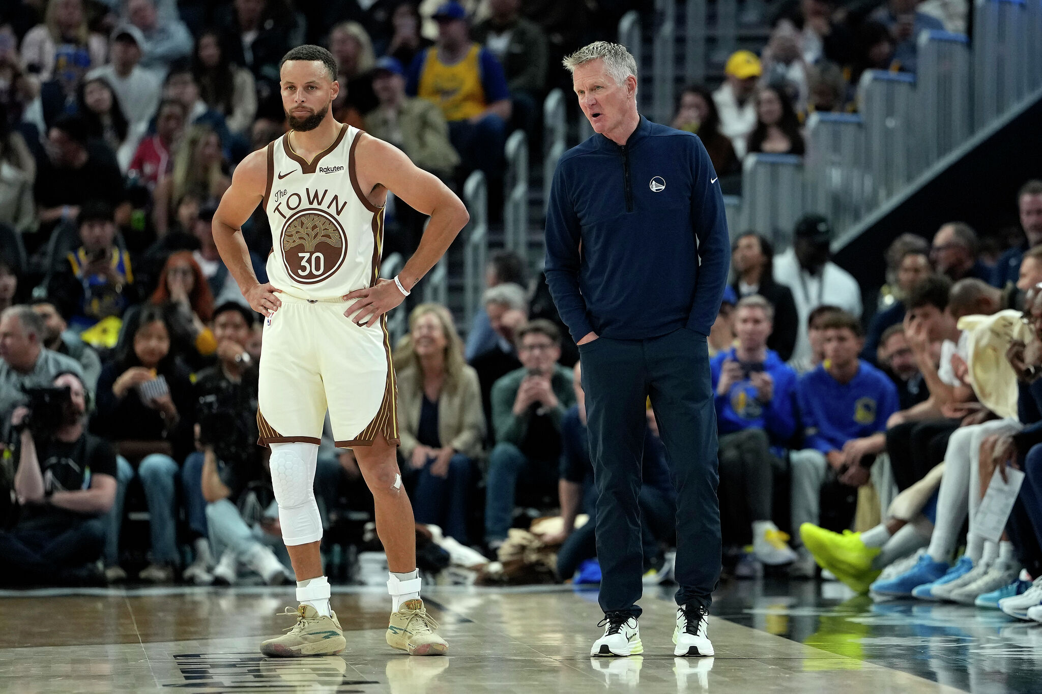 The winds are shifting around Steve Kerr's Warriors return
